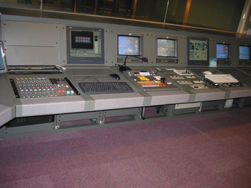 Console desk - Hatch-back type - Jaunty-Fabricator Ent. Ind. Co., Ltd.